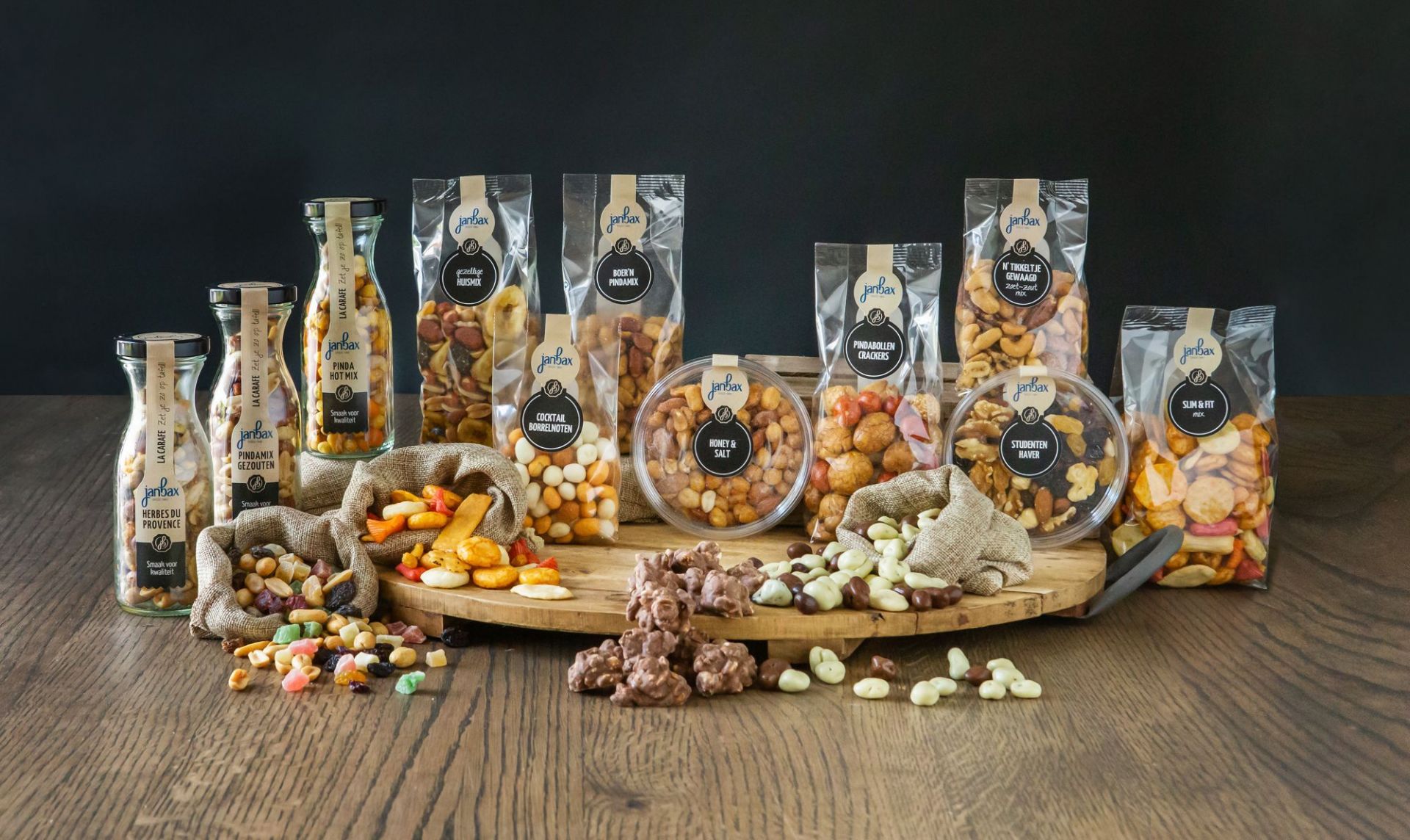 Chips, nootjes en zuidvruchten